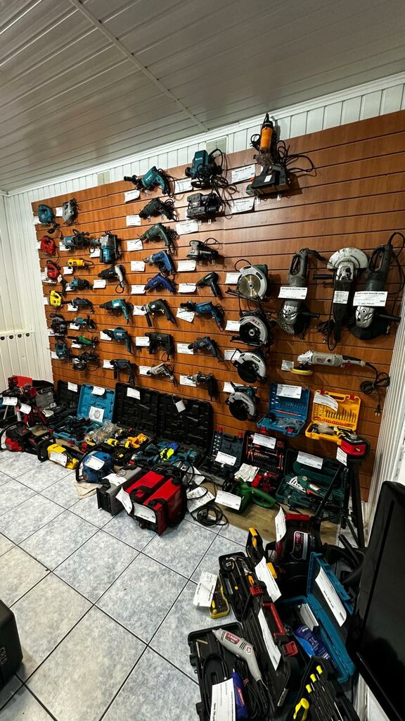 Rehincilik Трест, Çernogorsk, foto