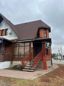 Legend (ulitsa Krasnaya ploshchad No:30), berberler  Korocha'dan