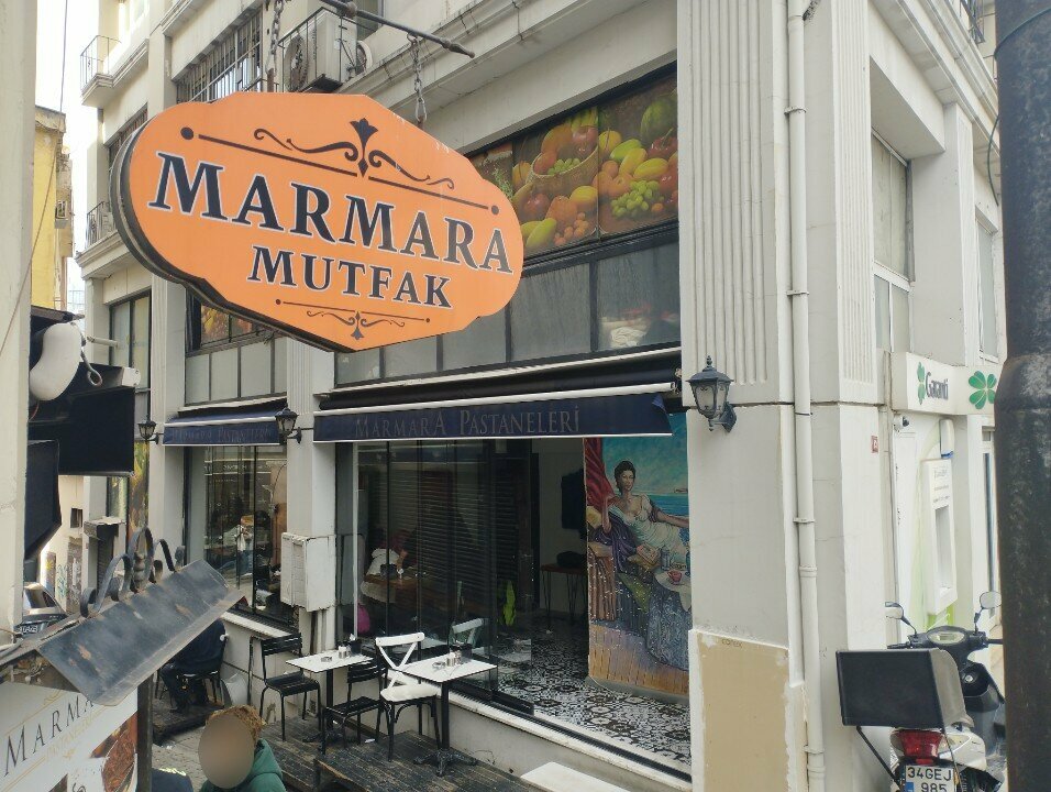 Pasta, şekerleme ve tatlı Marmara Pastanesi, İstanbul, foto