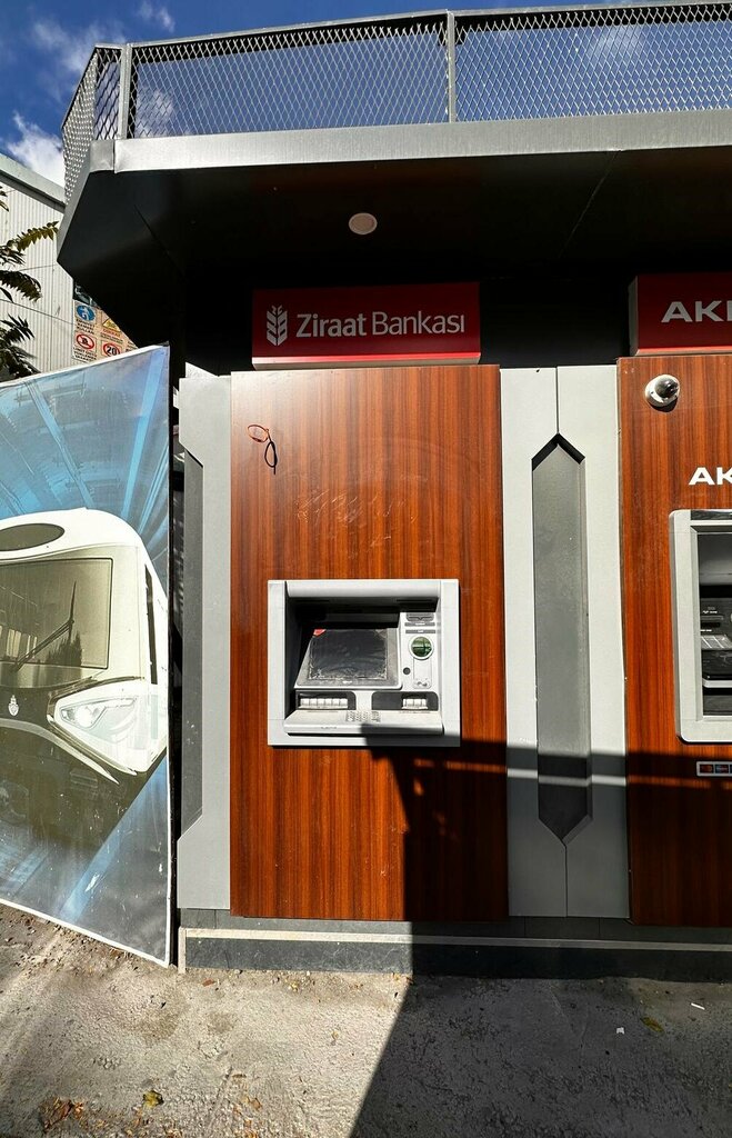 ATM'ler Ziraat Bankası, İstanbul, foto
