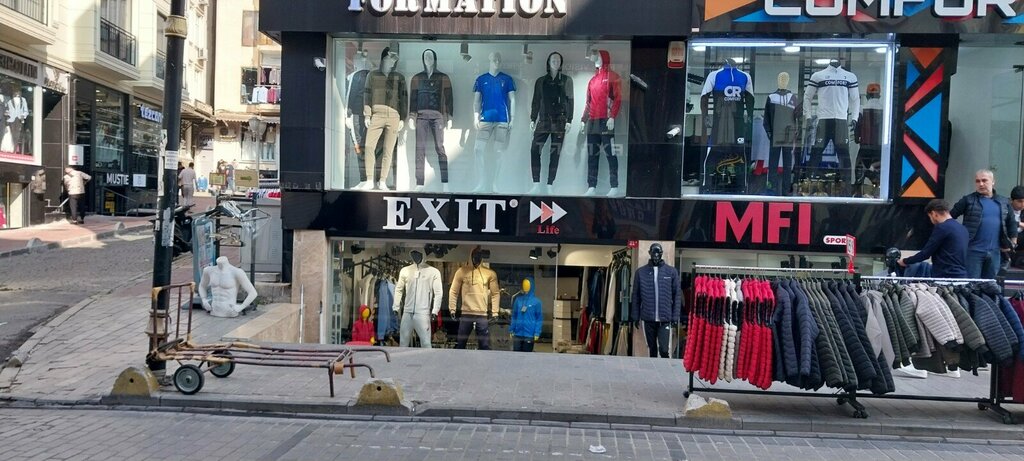 Giyim mağazası Exit life, İstanbul, foto