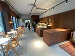 Библиотека кофе (Yarkaya ulitsa No:40, Festivalny mikrorayon), kahve dükkanları  Krasnodar'dan