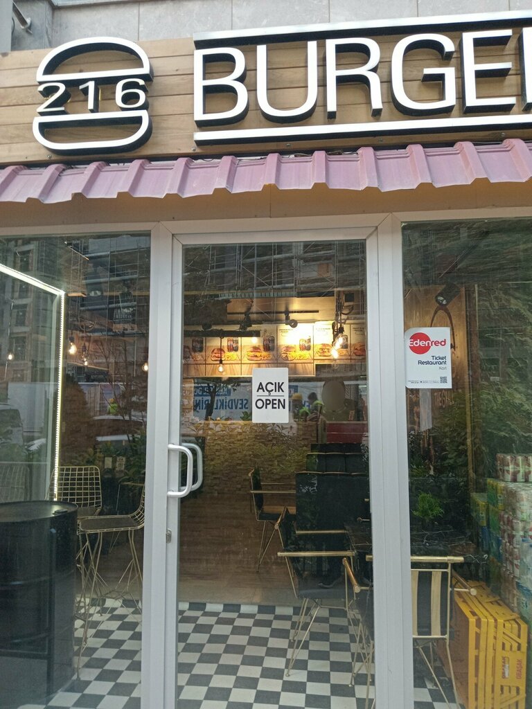 Fast food Burger 216, İstanbul, foto