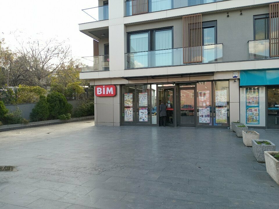 Süpermarket Bim, İstanbul, foto