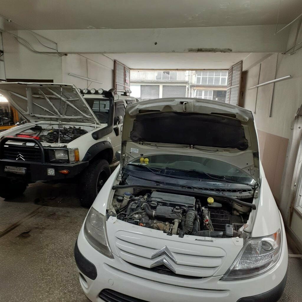 Otomobil yedek parçaları Genç Oto Elektrik Araç Takip Sistemleri, Samsun, foto