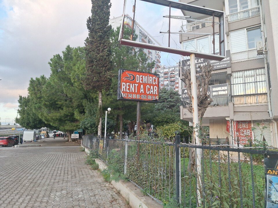 Oto kiralama Demirci Rent A Car, Antalya, foto