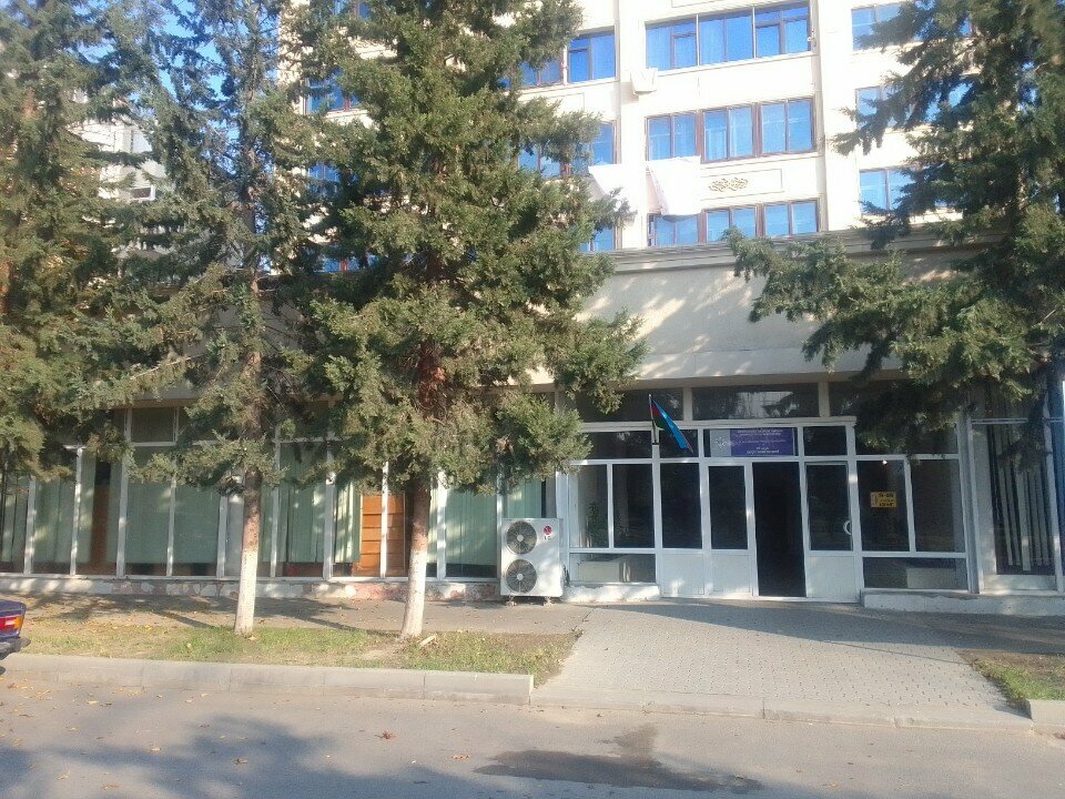 Kütüphaneler Molla Pənah Vaqif adına Mərkəzi Kitabxana, Mingeçevir, foto