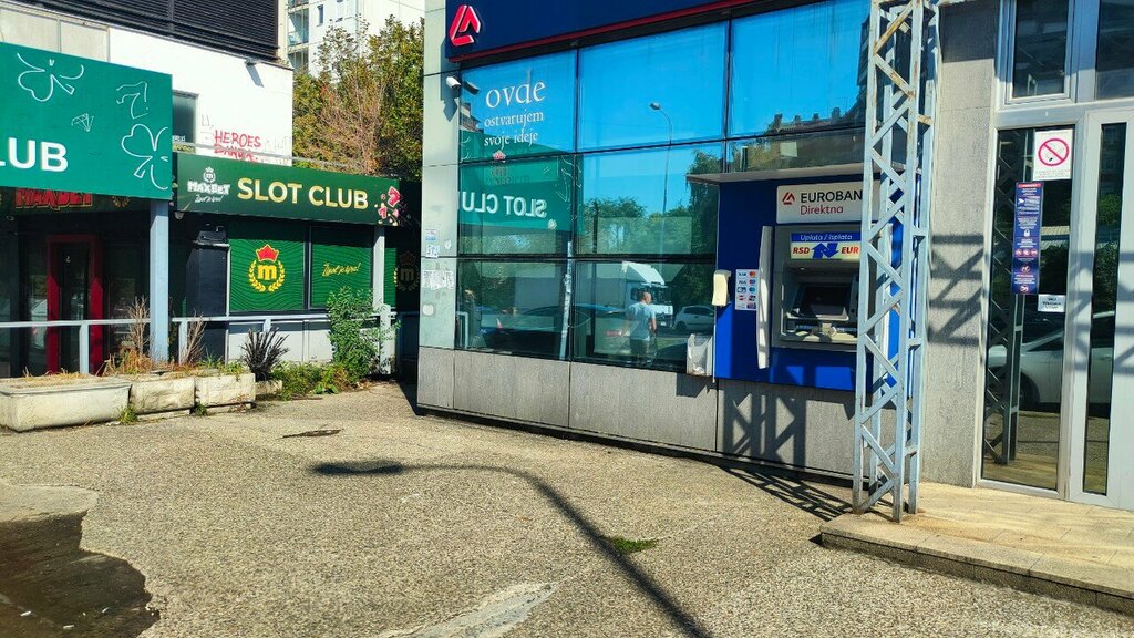 ATM'ler Eurobank, Belgrad, foto
