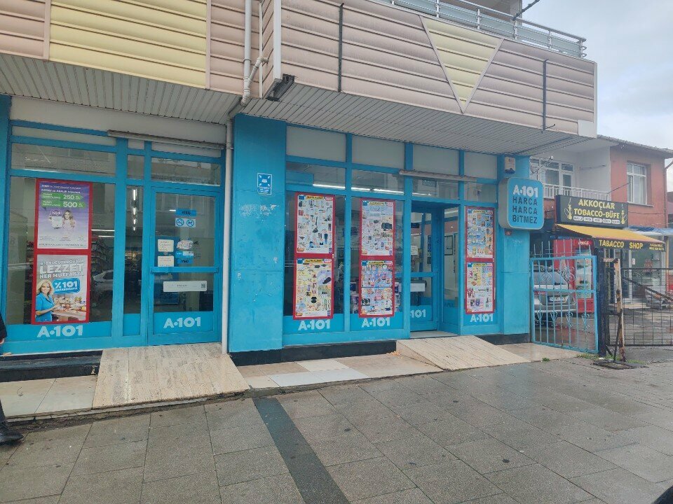 Süpermarket A 101, İstanbul, foto