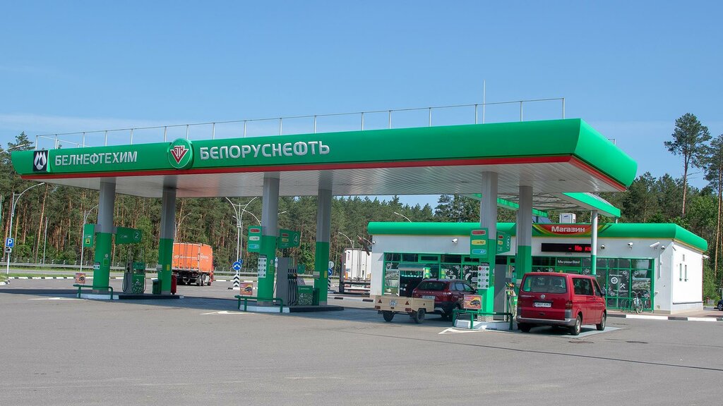Benzin istasyonu Belorusneft, Brestskaya oblastı, foto