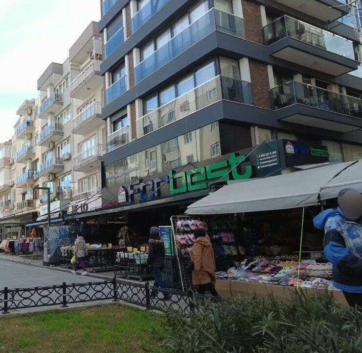 Büyük mağazalar Şirinyer Forbest, İzmir, foto