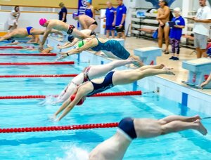 Fizkulturno-ozdorovitelny kompleks Spartak (ulitsa Andreya Blazhennogo No:17), fitness kulüpleri  Ulyanovsk'tan