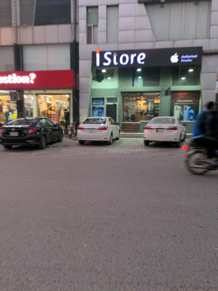 i̇kinci el eşya alımı We deals new used laptops and accessories, Lahor, foto