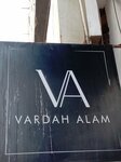 Varda Alam (19th Street No:9C, Defence Housing Authority, Phase 8), dış giyim mağazası  Karaçi'den