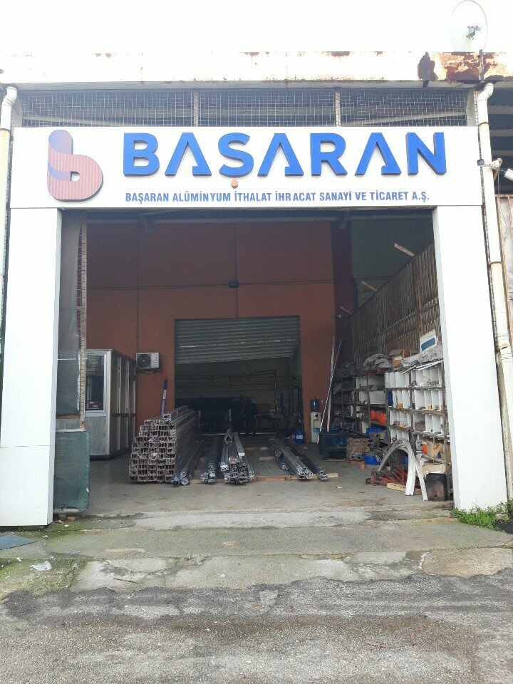 Alüminyum doğrama Başaran Alüminyum ve Toz Boya, İzmir, foto