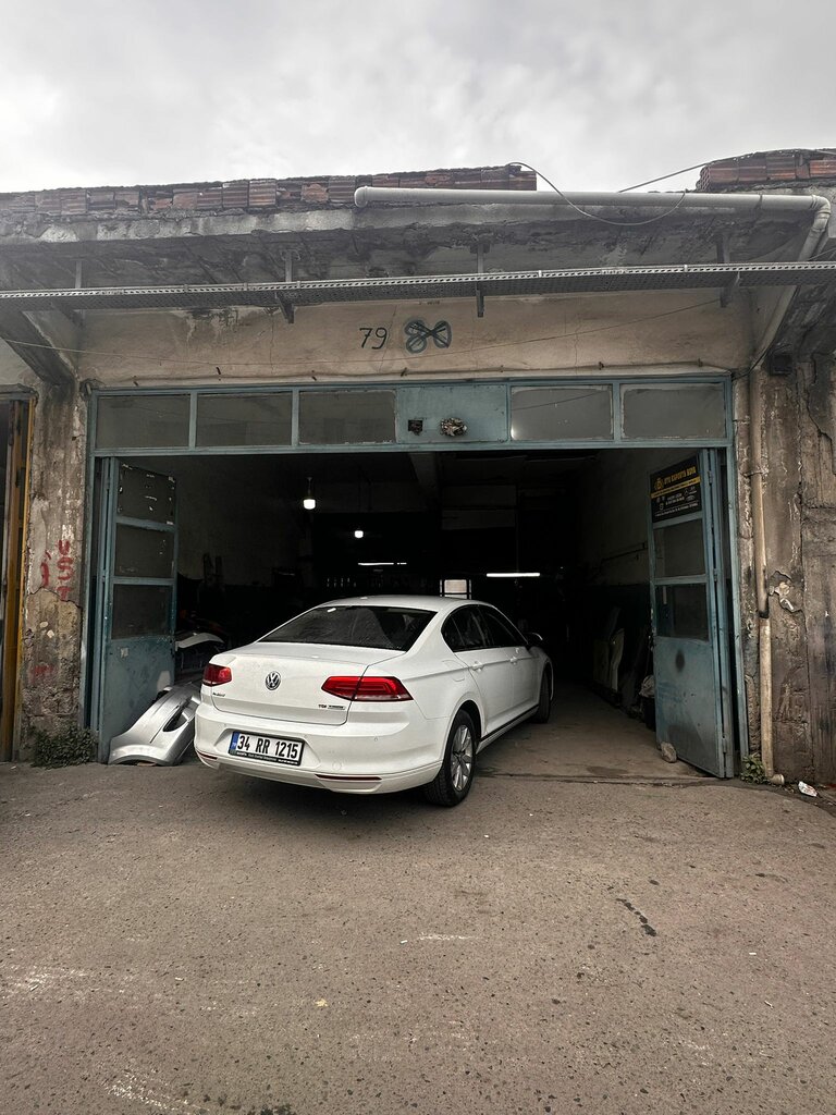 Oto kaporta Çavuş Oto, İstanbul, foto