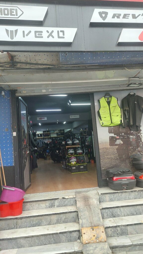 Motosiklet yedek parçaları Motonet, İstanbul, foto