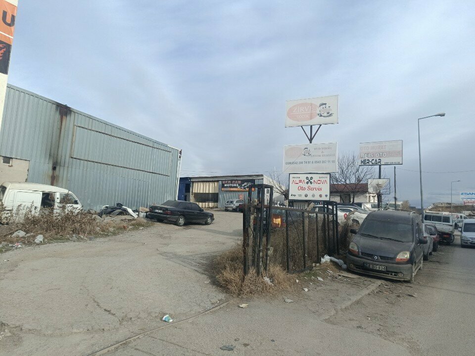 Araba boyama Zirve Göçük Tamir, Ankara, foto