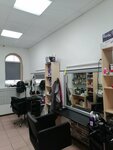 Парикмахерская (Kommunisticheskaya Street No:24), kuaförler  Likino‑Duliovo'dan