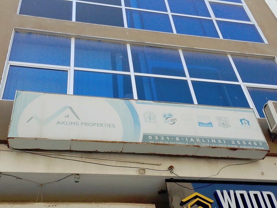 Emlak ofisi Aklins Properties, Karaçi, foto