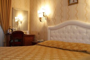 Hotel Eliseo (Via di Porta Pinciana No:30), otel  Roma'dan