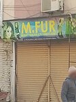 M. Fur Beautiparlour (Mustafa Street No:A138, Gulshan-e-Iqbal, Block 3), kürk ve deri giyim mağazaları  Karaçi'den