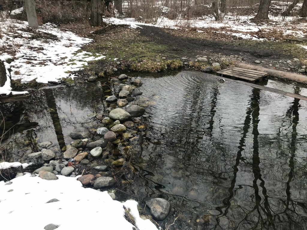 Pınar, çay Spring, stream, Vladikavkaz, foto