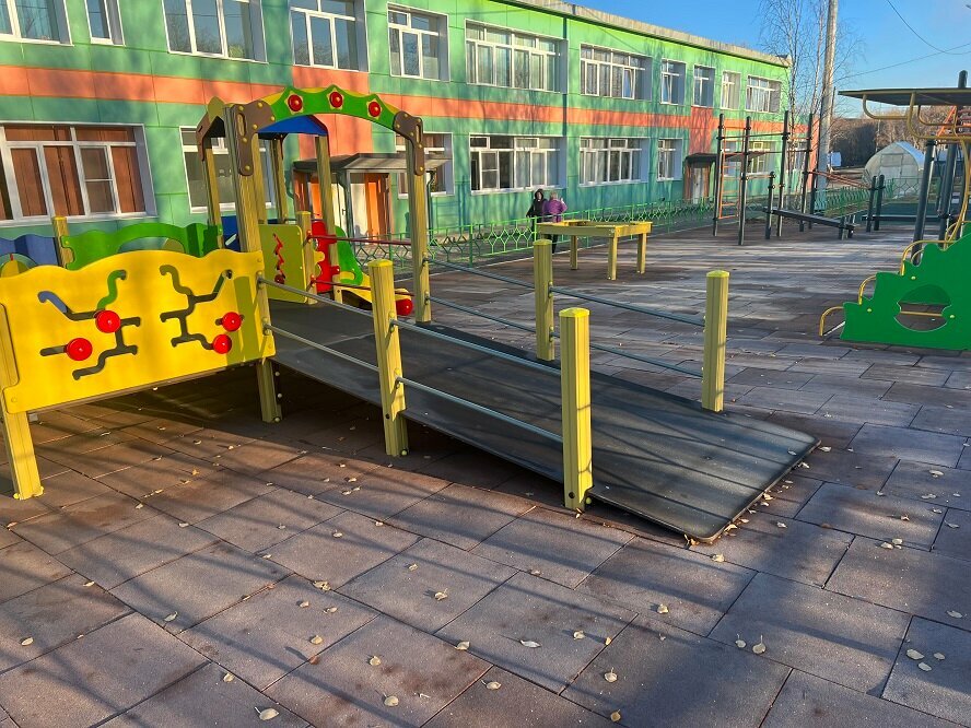 Sosyal yardım kuruluşları Pechengsky tsentr Sotsialnoy Pomoshchi Semye i Detyam, Murmanskaya oblastı, foto