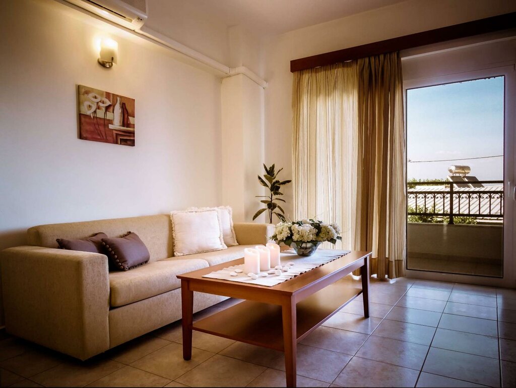 Daireler Tsambikos Apts, Dünya, foto