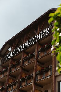 Thermenhotel Ronacher (Bad Kleinkirchheim, Thermenstraße 3), otel  Karintiya'dan