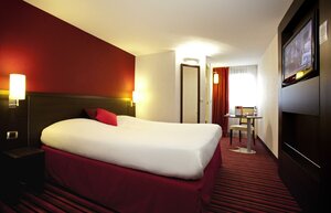 ibis Styles Belfort Centre (Bourgogne-Franche-Comté, Territoire de Belfort, Arrondissement de Belfort, Belfort, Rue Gaston Defferre), otel  Belfort'dan