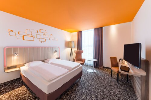 Otel Park Inn by Radisson Neumarkt, Neumarkt, foto