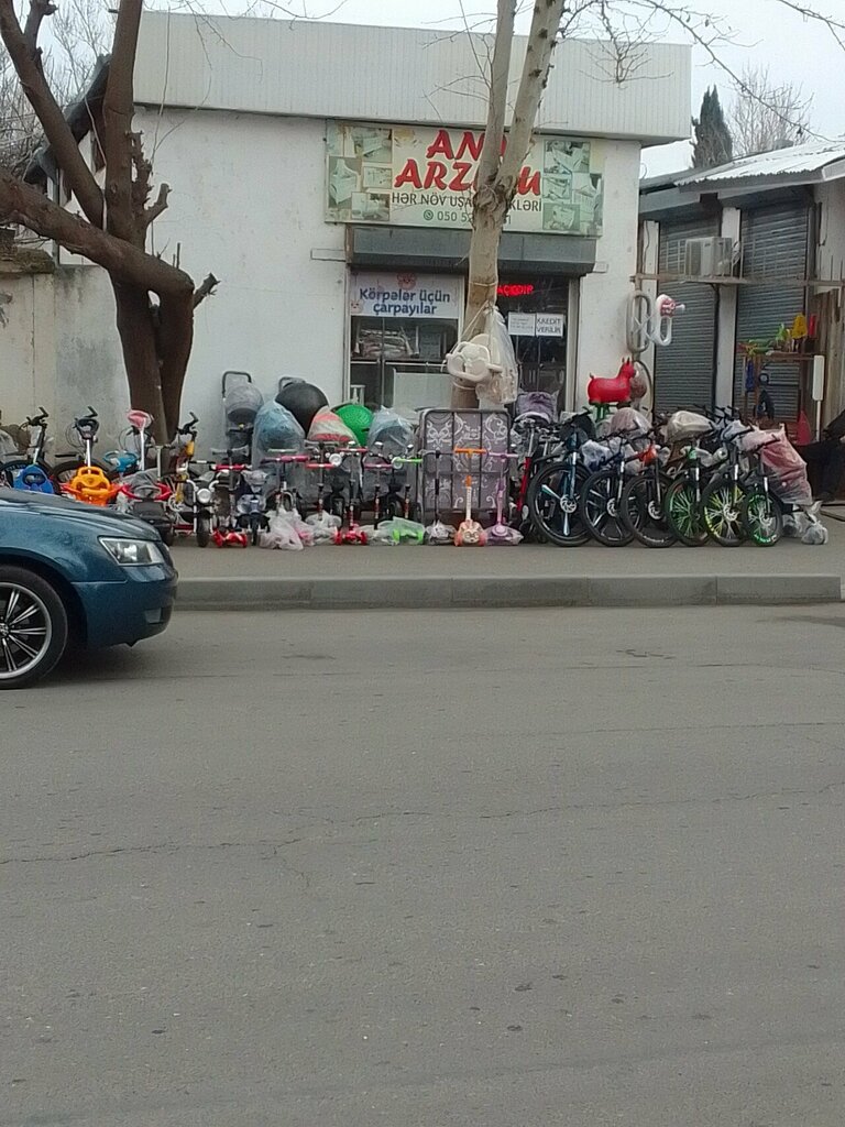 Çocuk oyunları ve oyuncakları Ana Arzusu, Mingeçevir, foto