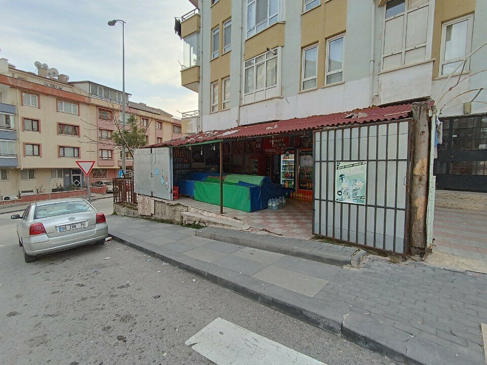 Mini-market Bereket Market, Ankara, foto