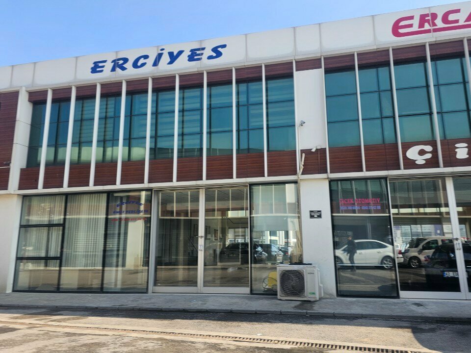 Otomobil satış galerileri Ercanlar Oto, Konya, foto