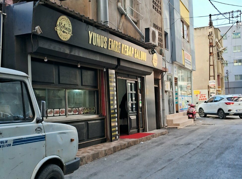 Restoran Yunus Emre Kebap Salonu, Adana, foto