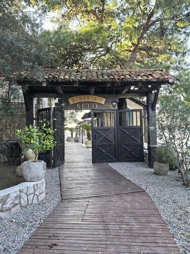 Restoran Ribarsko Selo, Dünya, foto