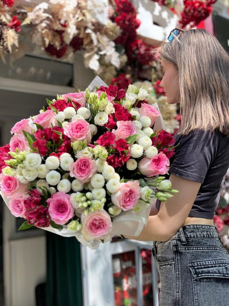 Çiçekçiler Flowers at Oksana's, Yoshkar‑Ola, foto