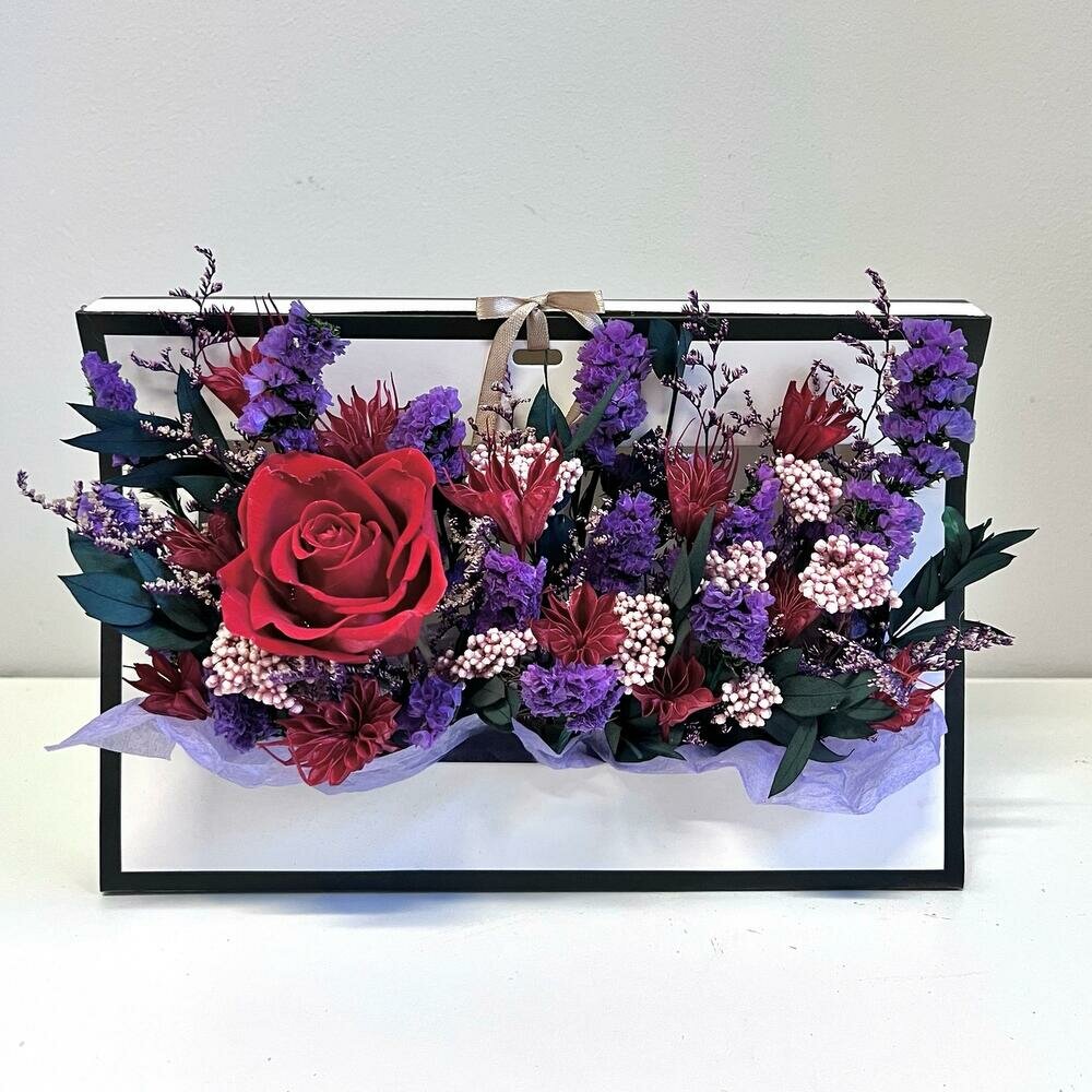 Çiçekçiler Floris Amoris, Moskova ve Moskovskaya oblastı, foto