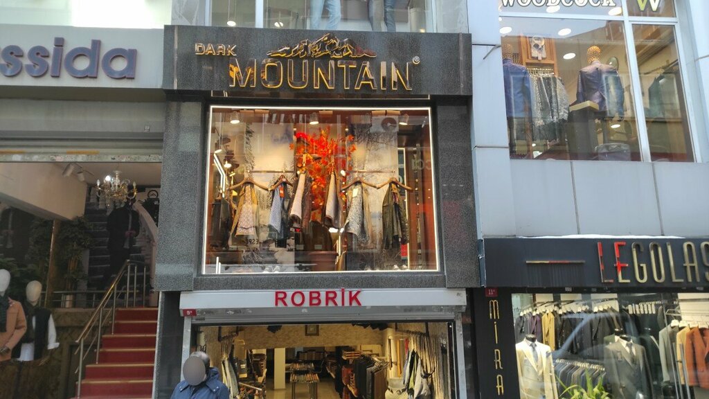 Giyim mağazası Dark Mountain, İstanbul, foto