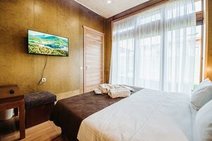 SunriseVillage (Izdatelskaya ulitsa No:5, derevnya Klushino), otel  Moskova ve Moskovskaya oblastından