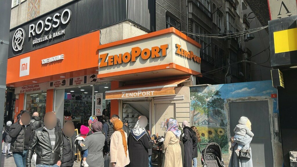 Ayakkabı mağazaları Zenoport, İstanbul, foto