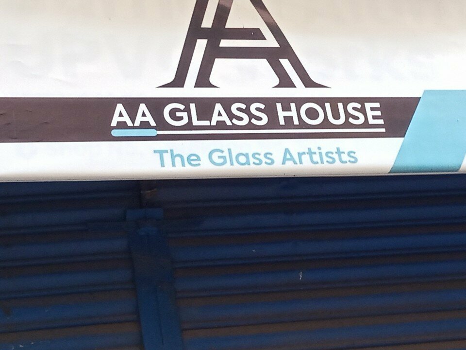 Cam ve cam ürün üreticisi Aa, Karaçi, foto