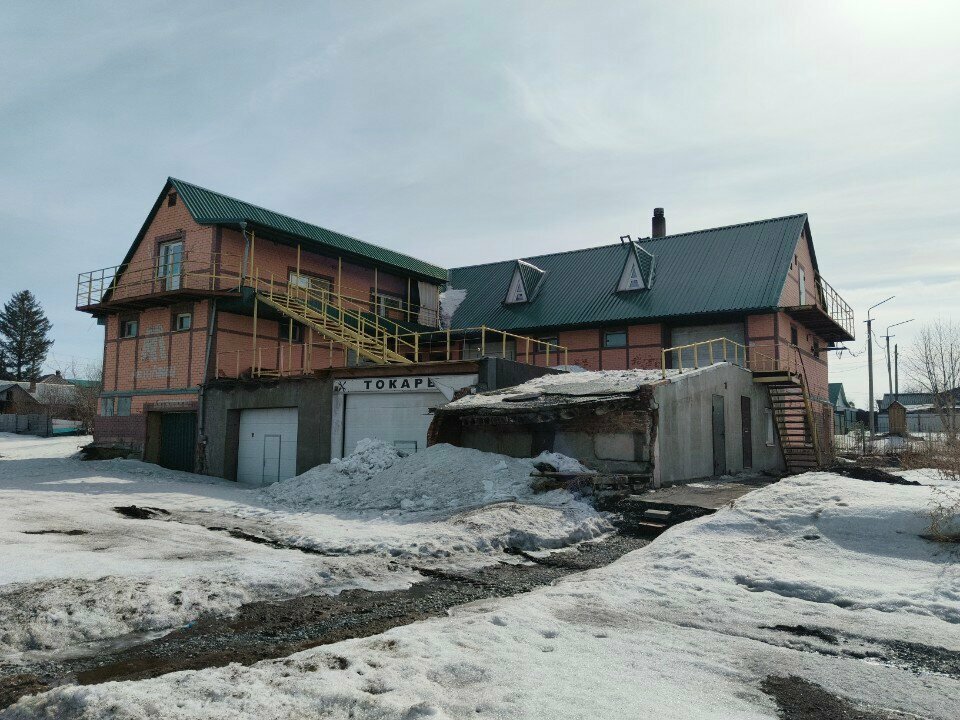 Otomobil yedek parçaları Emex, Kemerovo, foto