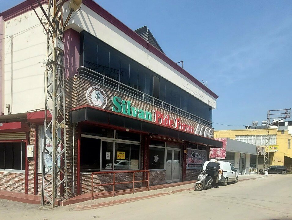 Ekmek fırını Silvan Pide Fırını, Adana, foto