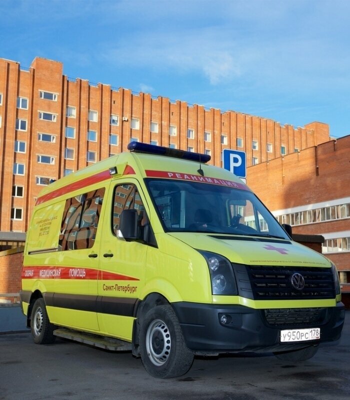 Acil yardım hizmeti L. G. Sokolov's Emergency Medical Service, Saint‑Petersburg, foto