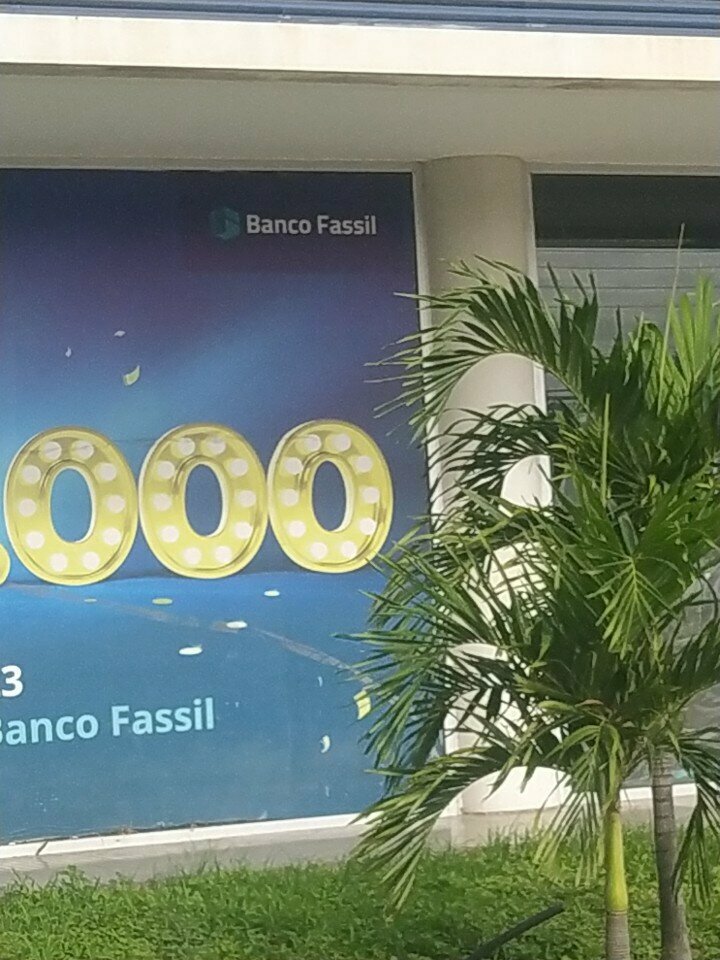 Banka Banco Fassil - Agencia Cristo Redentor - Ochoó, Santa‑Krus, foto