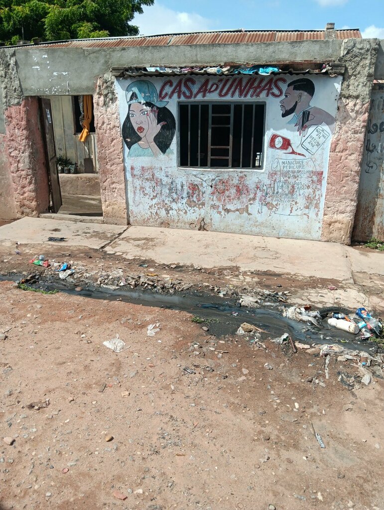 Satış ofisi Casa das unhas, Loanda, foto