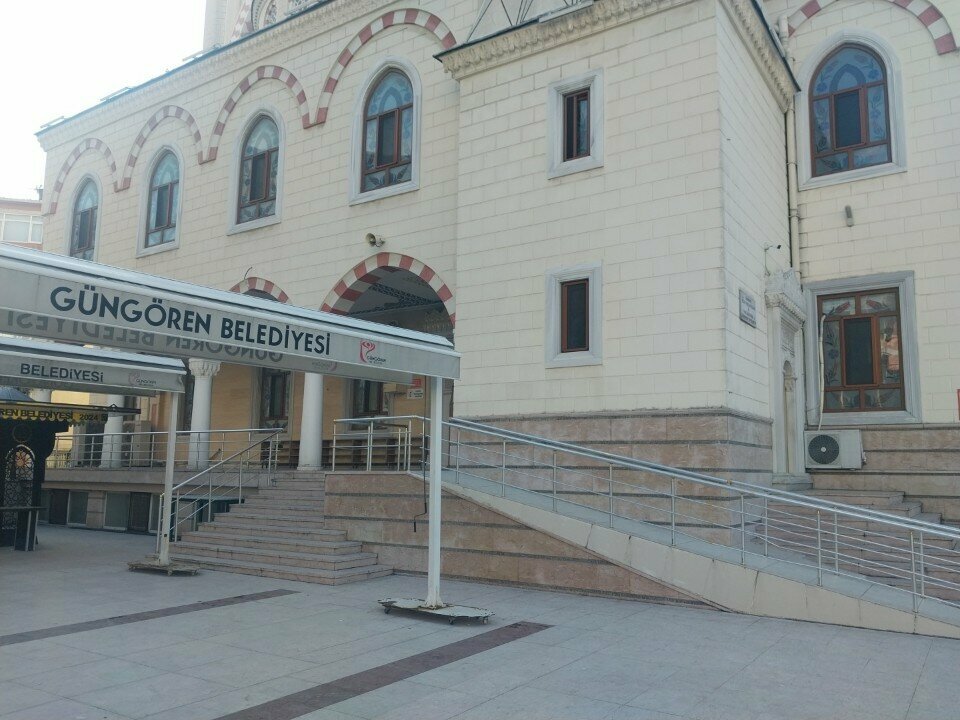 Cami Güngören Merkez Cami, İstanbul, foto