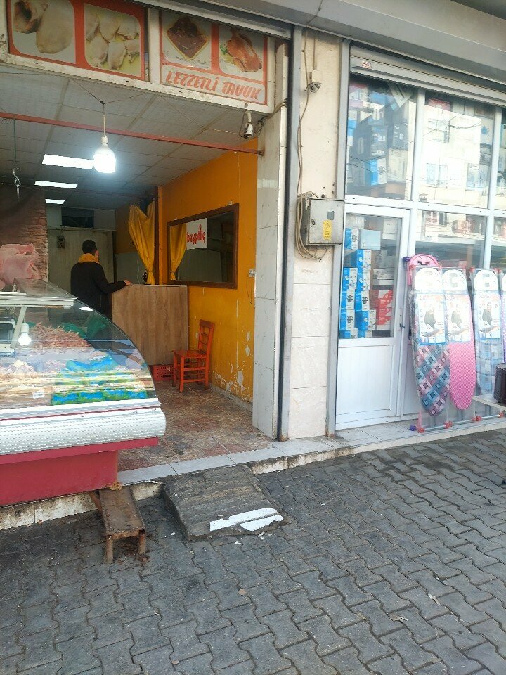 Kanatlı hayvan ürünleri ve yumurta Ahmet Tavuk, Adana, foto